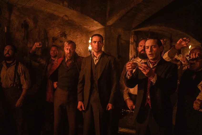 CRITÍCA DO FILME BABILÔNIA COM BRAD PITTCoisas de Mineira