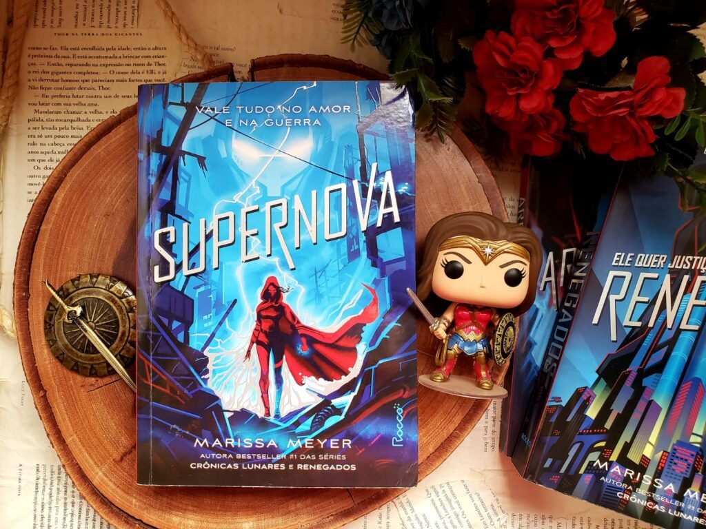 Resenha Do Livro Supernova De Marissa MeyerCoisas de Mineira